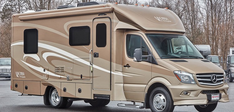 renegade-vienna-class-c-rv - V3LLUM