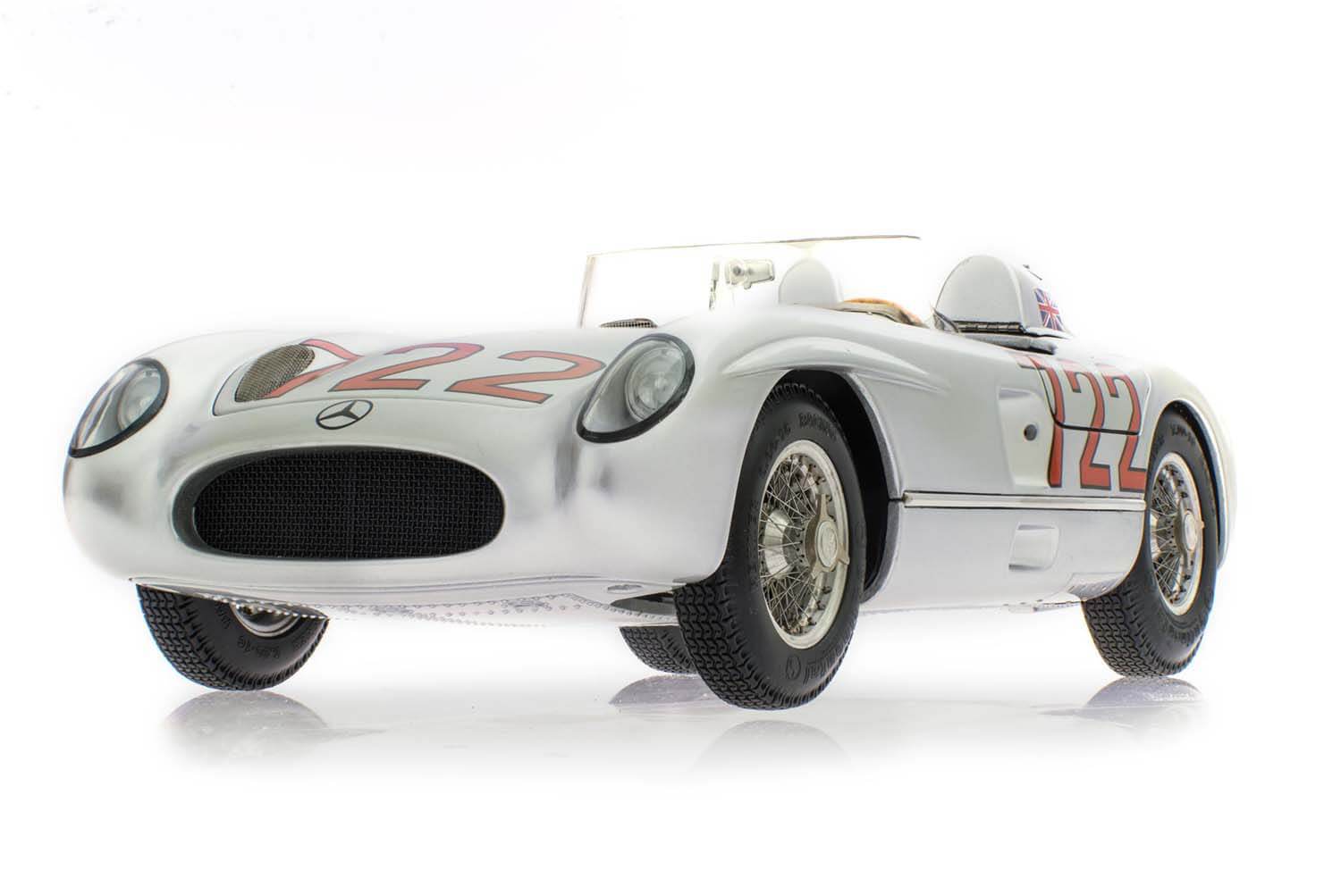 Isolation Island Concours d'Elegance Mercedes 300SLR 722 - V3LLUM